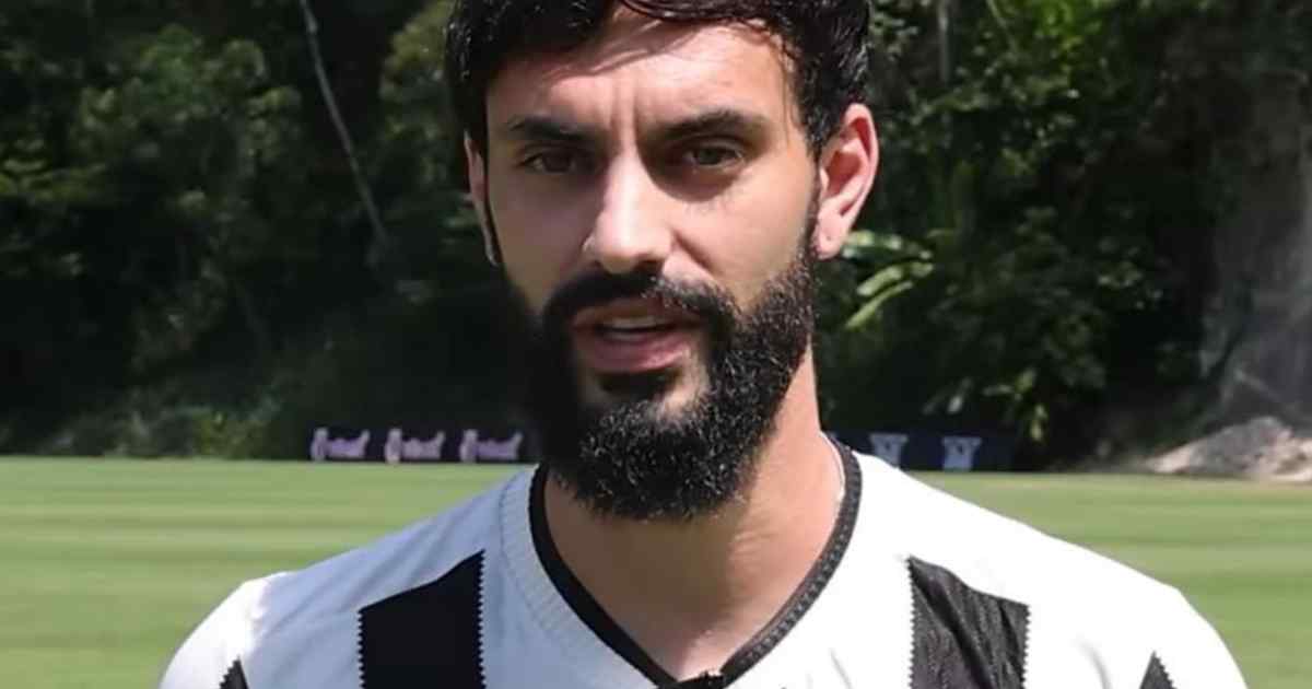Botafogo se prepara para estreia de novo uniforme contra o Juventude ...